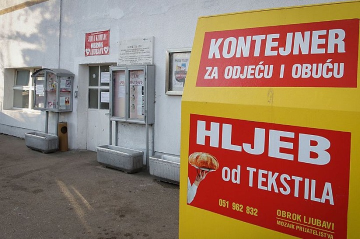 Kontejneri "Hljeb od tekstila" polako izumiru