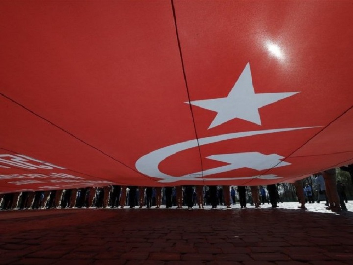 Moldavija: Razvijena najveća zastava pobjede na svijetu