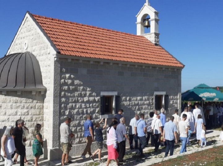 U Hrgudu kod Berkovića osveštan novizgrađeni hram